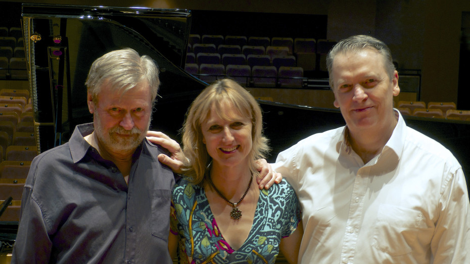 REVIEW OF MANTRAS AND NIGHT FLOWERS – Piano Music of Ross Edwards and ...